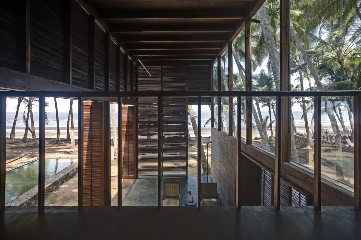 AMASSING DESIGN: PALMYRA HOUSE - STUDIO MUMBAI ARCHITECTS